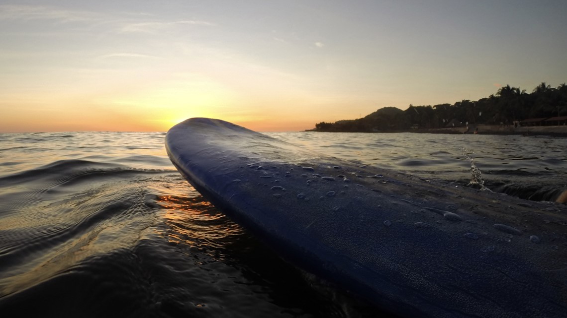 Kalani David, pro surfer, dies at 24 after seizure while surfing | cbs8.com