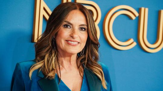 Emmy Awards announce TV icon will host 2026 award show | cbs8.com