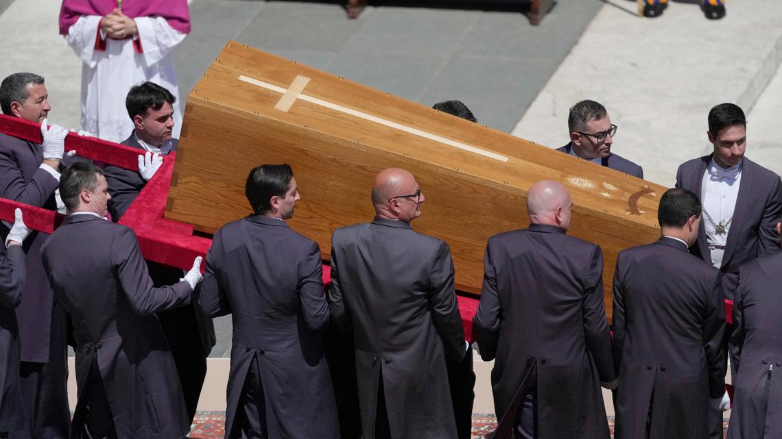 Pope Francis funeral eliminates 3-coffin tradition as act of humility ...