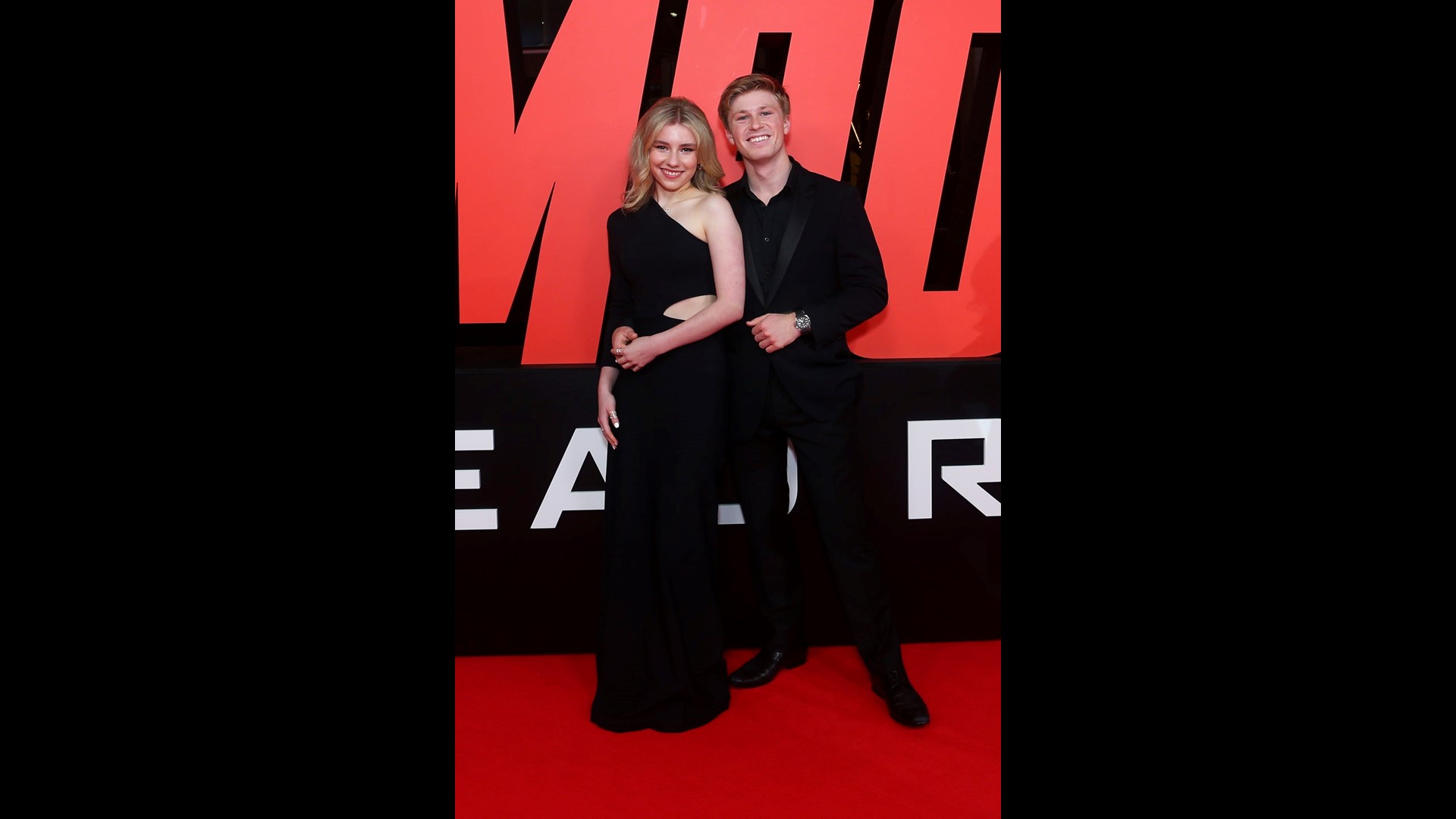 Robert Irwin and Girlfriend Rorie Buckey Share Cute Video From Date Night | cbs8.com