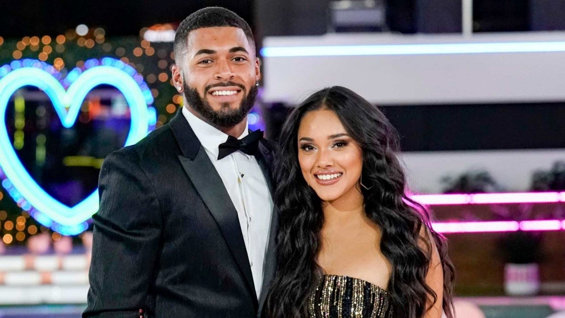 'Love Island's Cely Vazquez and Johnny Middlebrooks Break Up | cbs8.com