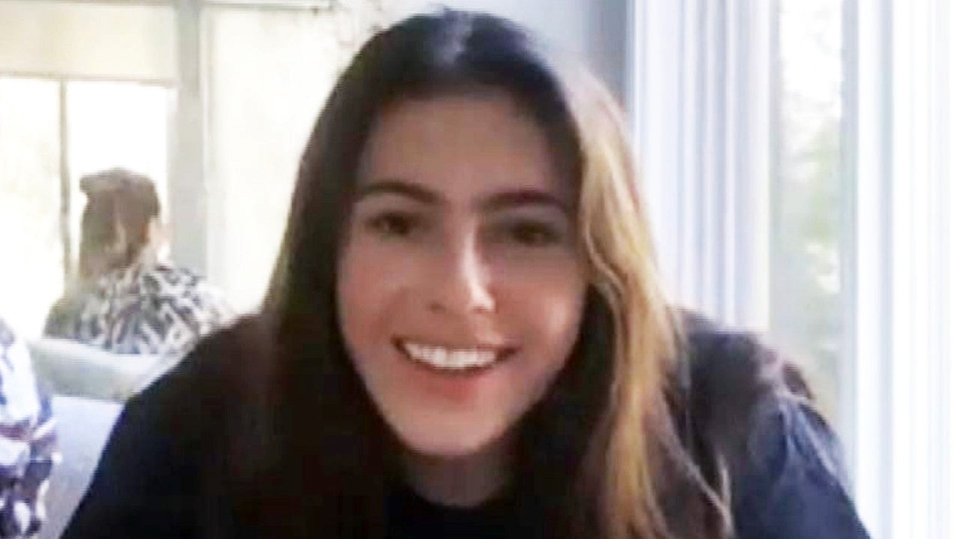 Chris Cuomo's Daughter Bella Shares Her Candid Reaction to 'People ...