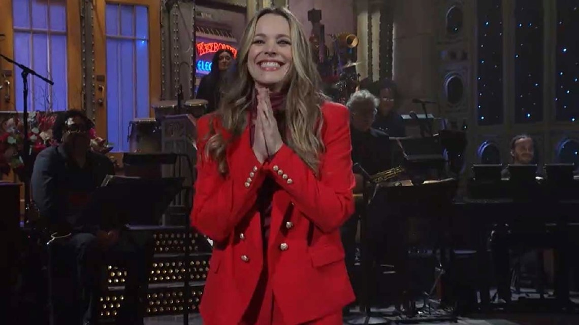 Rachel McAdams Introduces Reneé Rapp's 'SNL' Performance in Surprise ...