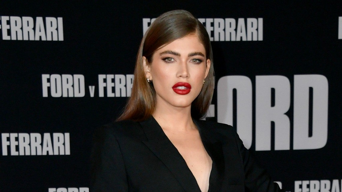 Valentina Sampaio Makes History as 'Sports Illustrated' Swimsuit Issue ...