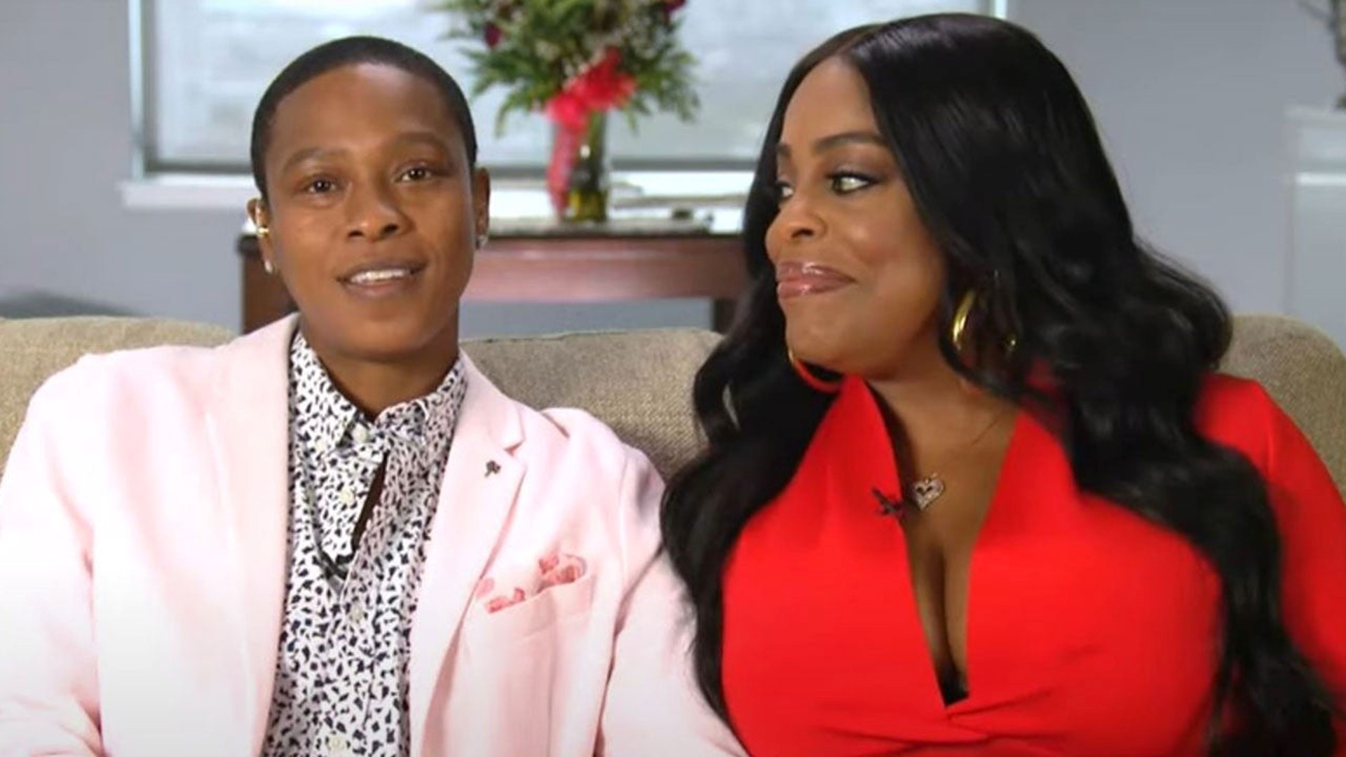 Newlyweds Niecy Nash and Jessica Betts Share Their Love Story | cbs8.com