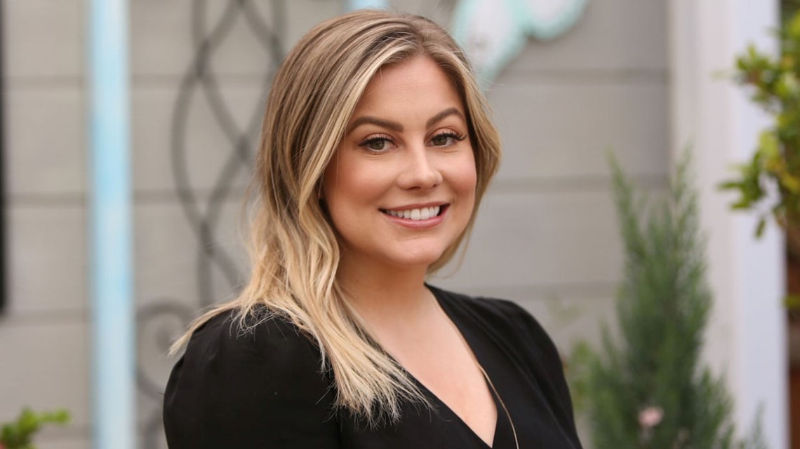 Shawn Johnson Shares First Photos of Baby No. 3 and They're Bear-y Cute ...