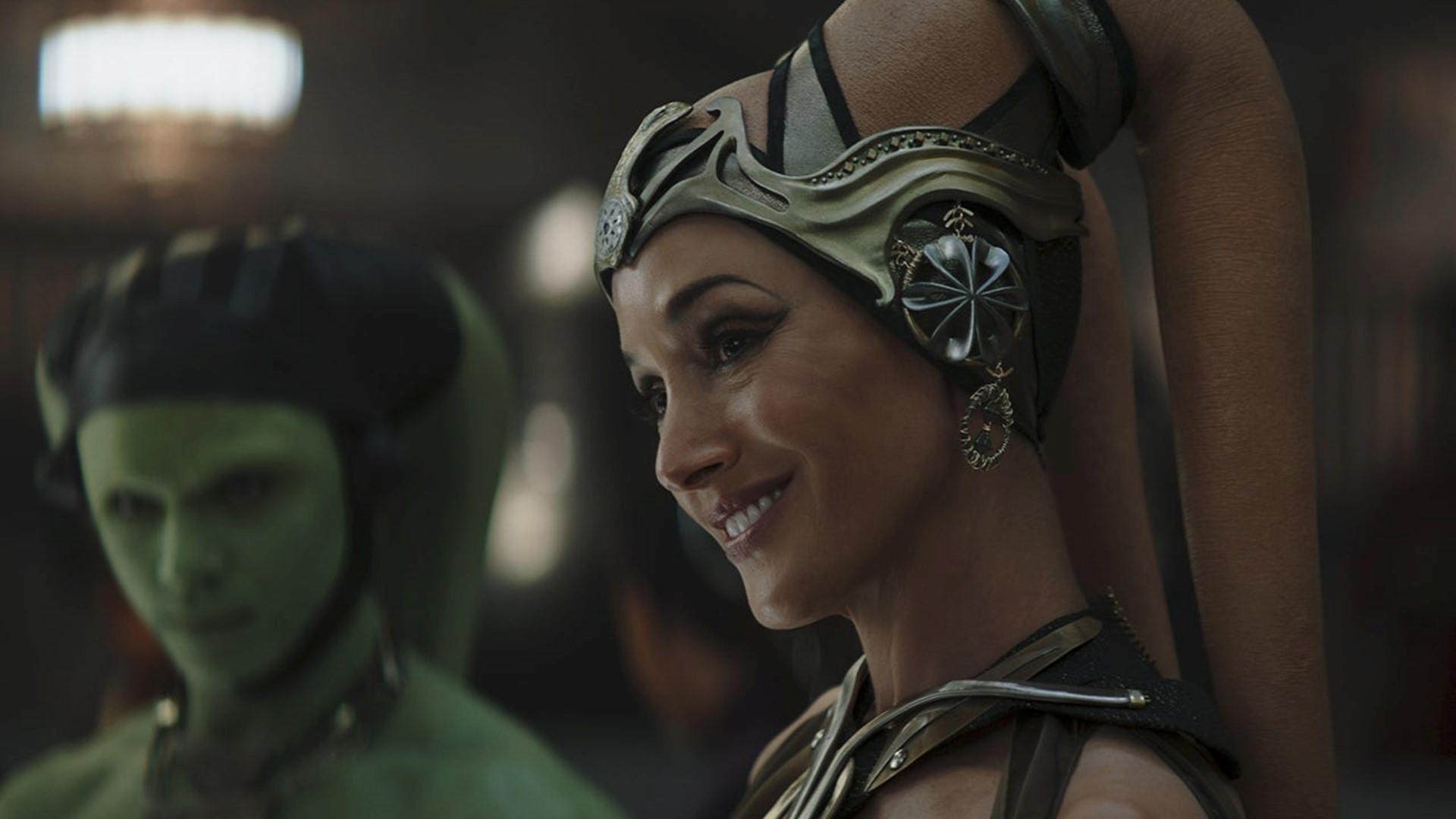 Jennifer Beals on Bringing 'Beauty and Balance' to 'Book of Boba Fett ...