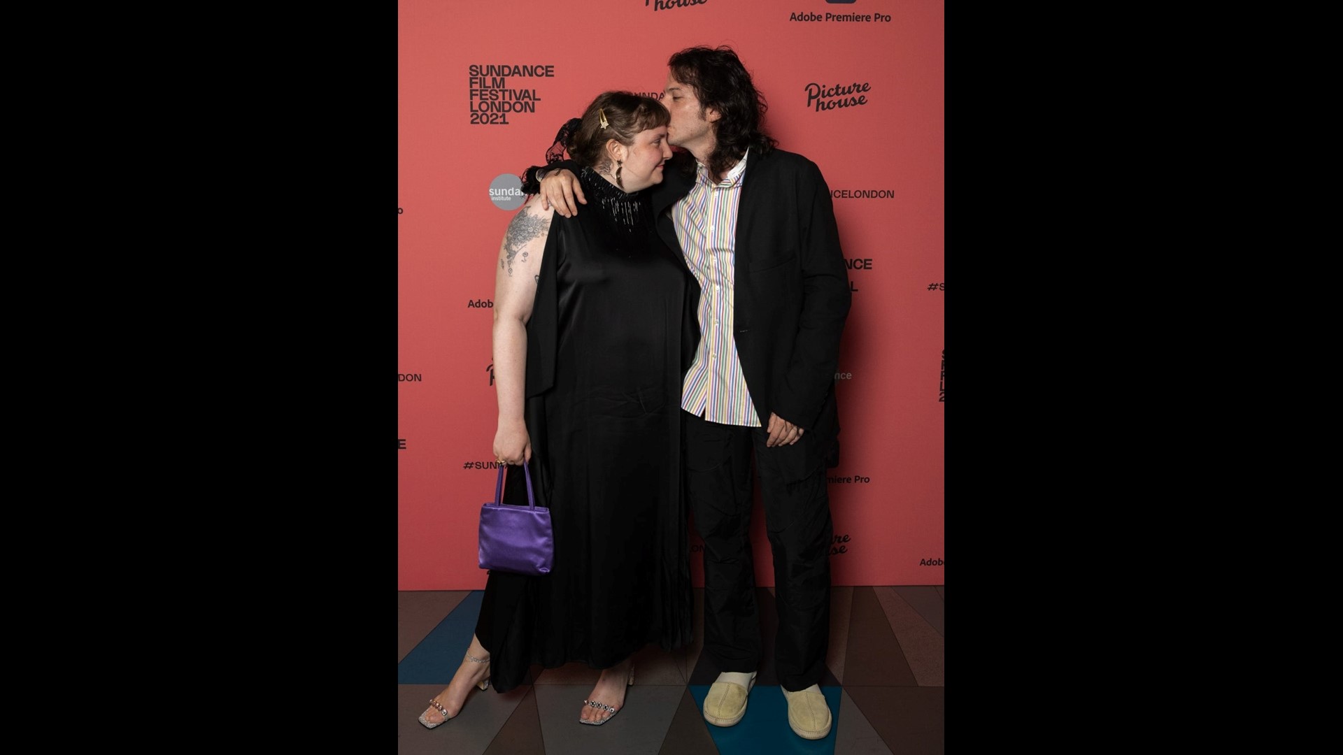 Lena Dunham Walks First Red Carpet With Boyfriend Luis Felber | cbs8.com