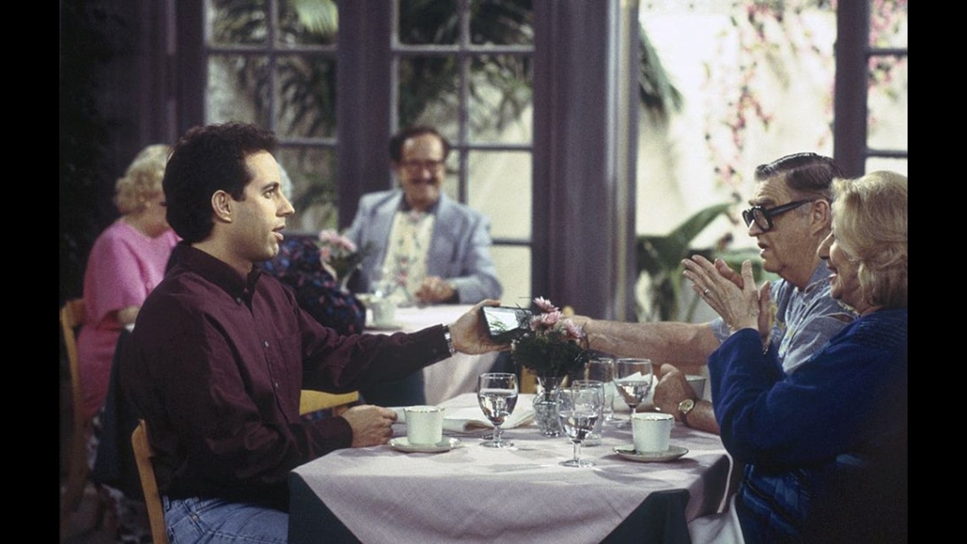 Liz Sheridan, 'Seinfeld' Mom, Dead at 93 | cbs8.com