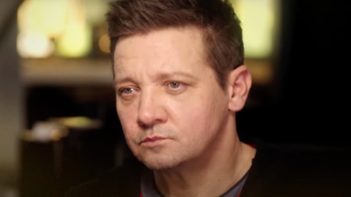 Jeremy Renner Breaks Down in Tears in First TV Interview With Diane ...