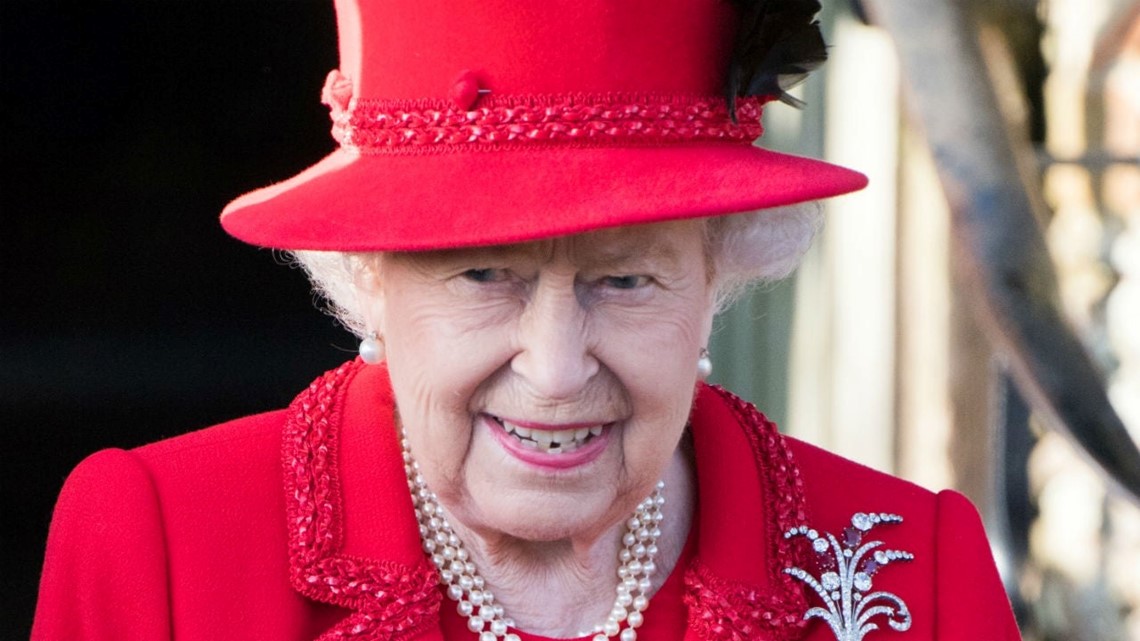 Queen Elizabeth Gives TV Address Hours Before Meghan Markle and Prince ...