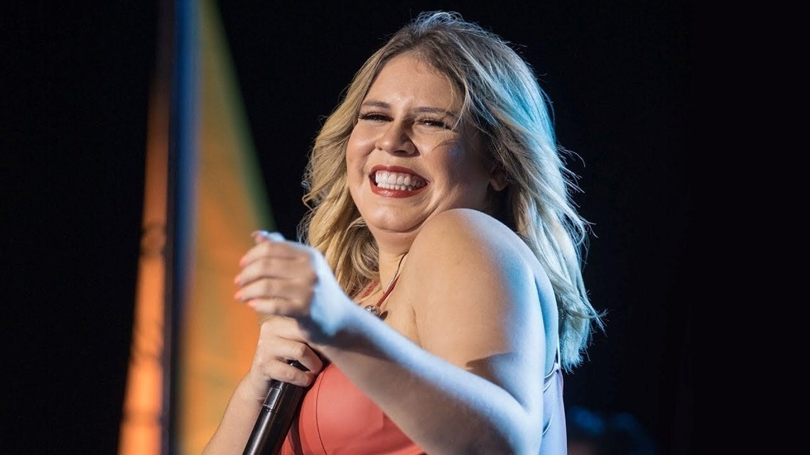 Marília Mendonça, Popular Brazilian Singer, Dead at 26 After Plane ...