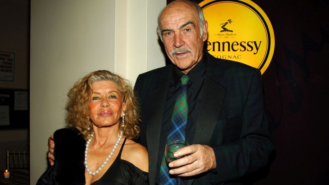 Sean Connery's Wife Reveals the Star Struggled With Dementia Before His ...