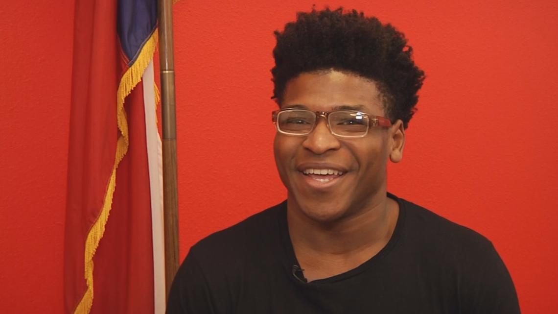 'Cheer' star Jerry Harris arrested on child pornography charge | cbs8.com