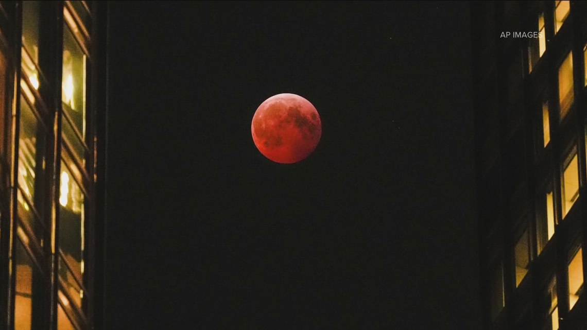 Getting the best views of the Blood Moon in San Diego | cbs8.com