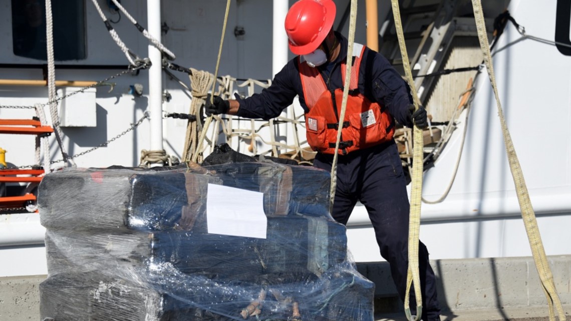 Coast Guard cutter brings ton of seized cocaine to San Diego | cbs8.com