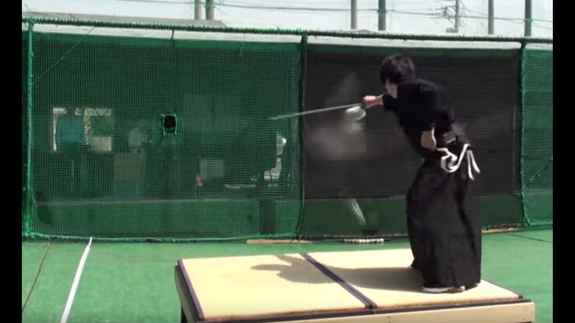 Samurai slices 100 mph fastball in half with sword | cbs8.com