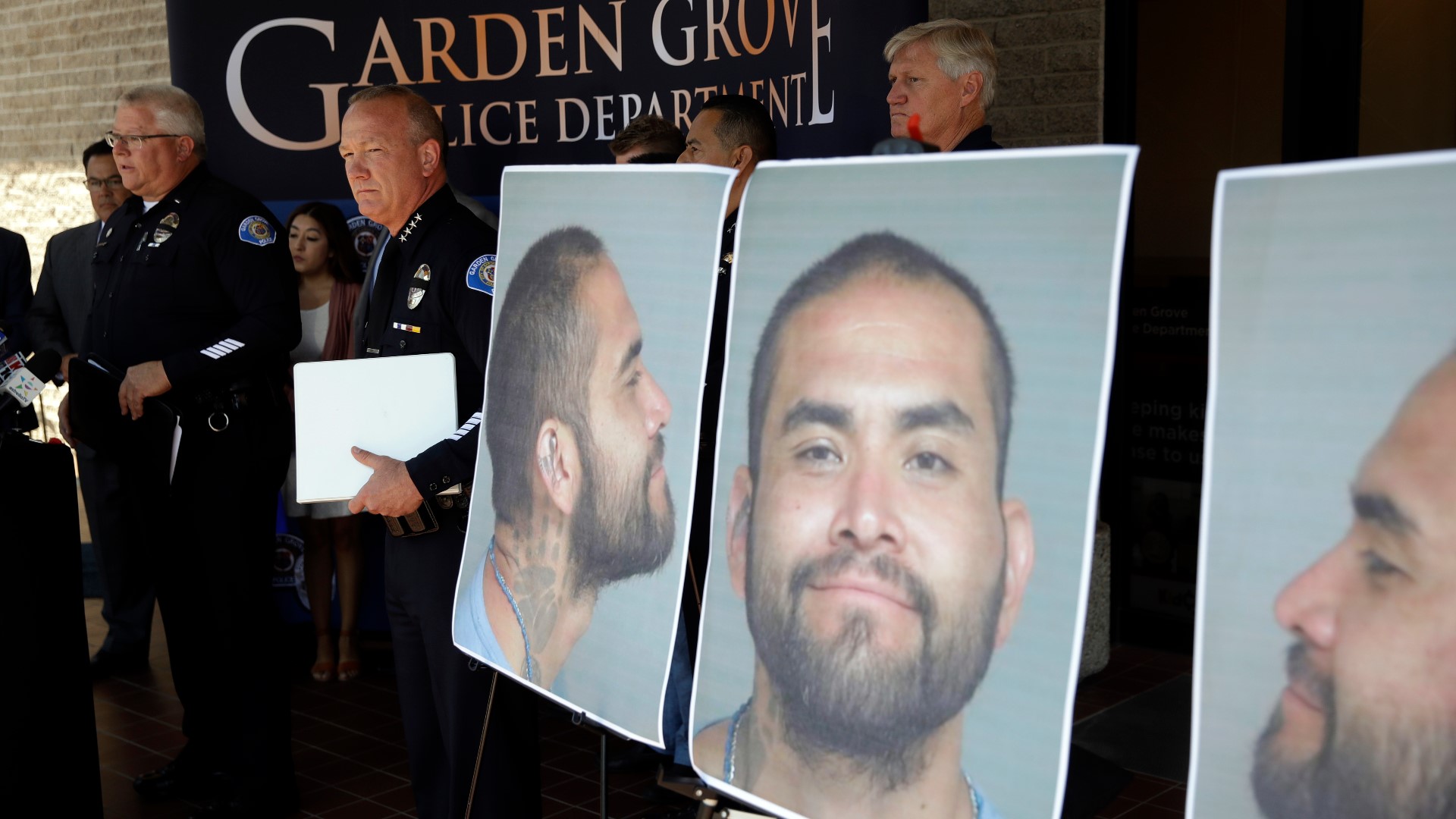 Police: Bloody stabbing suspect driven by 'hate, homicide' | cbs8.com