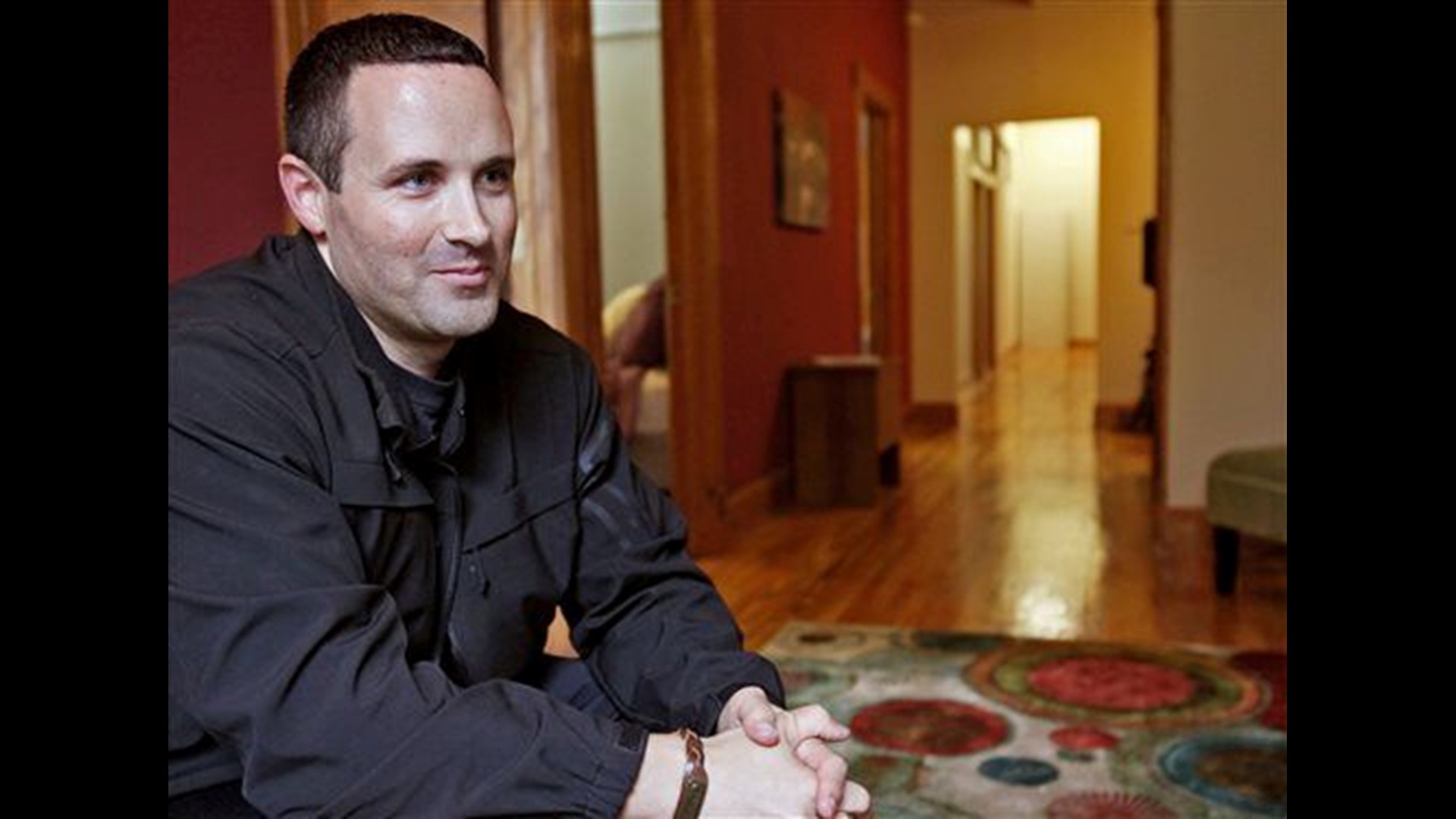 No hugs allowed? Madison targets pro cuddlers | cbs8.com