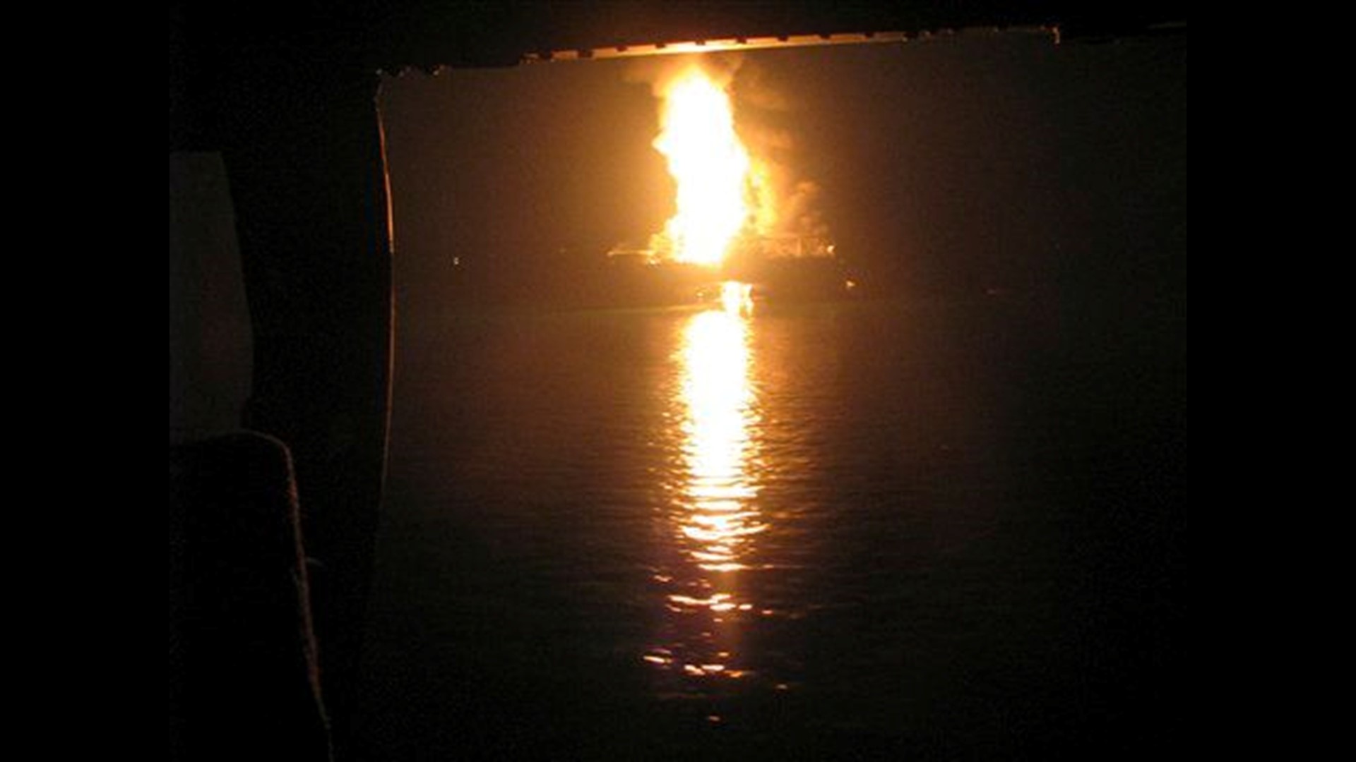 Oil rig explodes off Louisiana coast; 11 missing | cbs8.com
