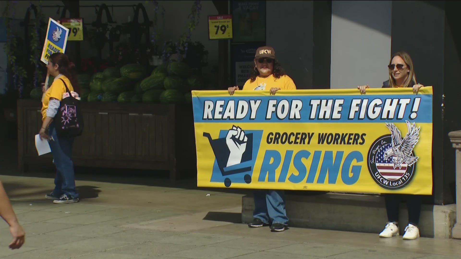 Final day of negotiations as thousands of San Diego grocery workers ...