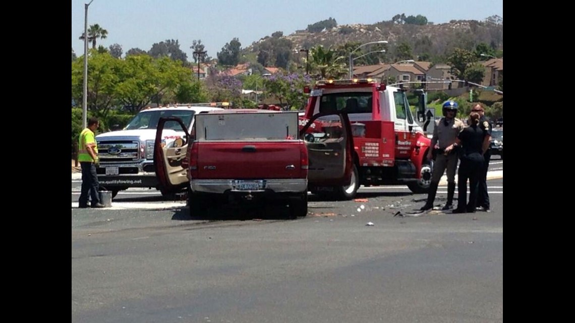 High speed chase with stolen car ends in crash | cbs8.com