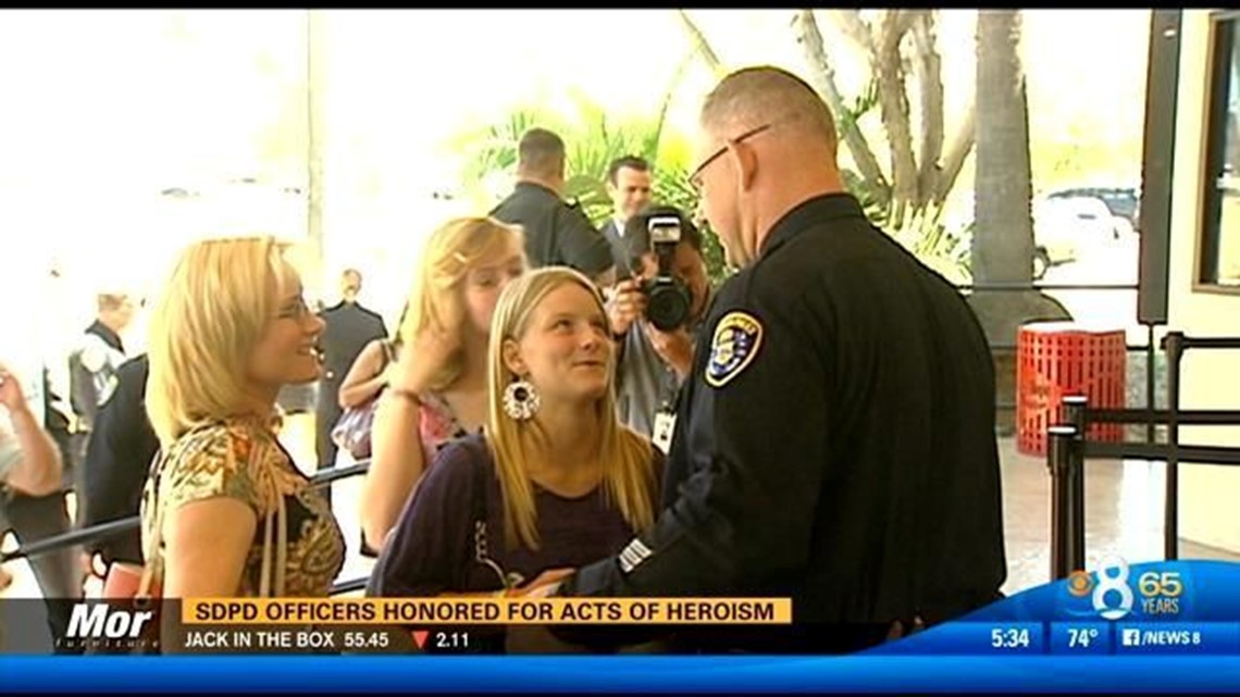 SDPD officers honored for acts of heroism | cbs8.com