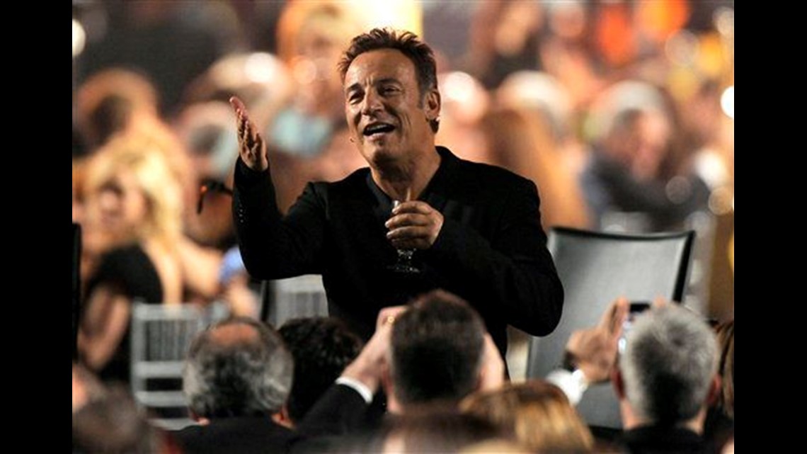 Bruce Springsteen announces first San Diego concert in decades | cbs8.com