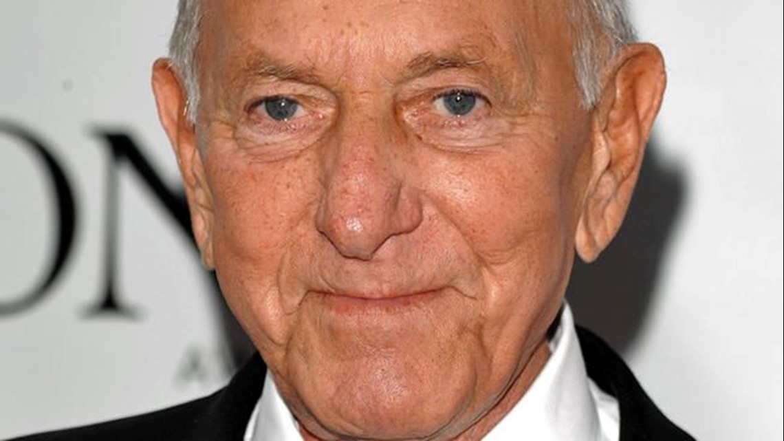Actor Jack Klugman, 'The Odd Couple' star, dies at 90 | cbs8.com
