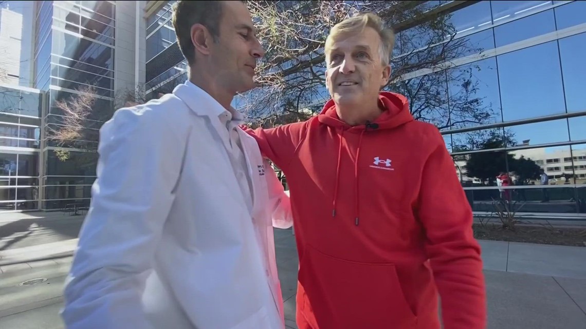 San Diego comedian turns heart attack into a punchline | cbs8.com