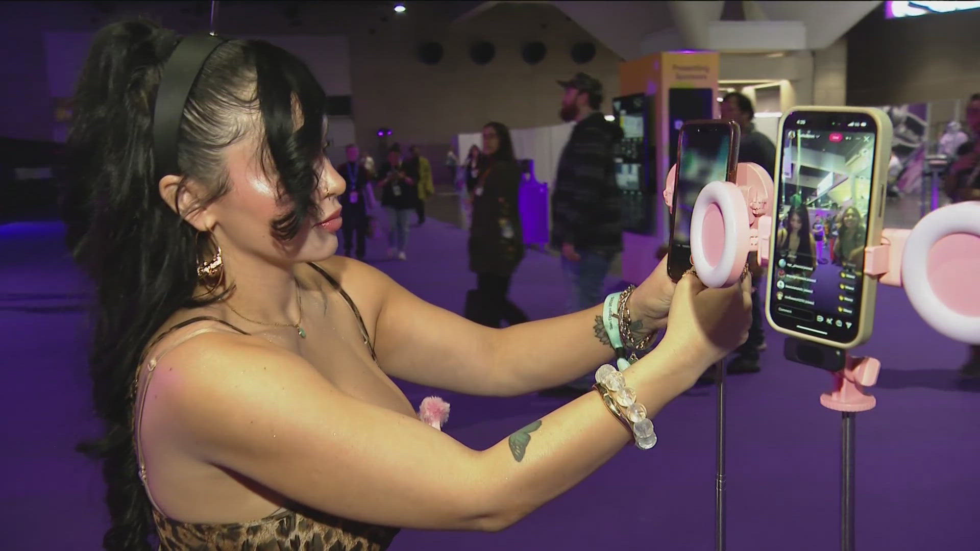 Twitch streamers share how they generate income online | cbs8.com