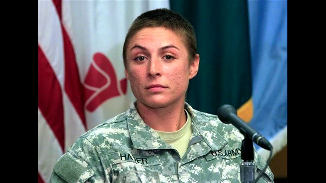 First female graduates of Ranger School earn elite tab | cbs8.com