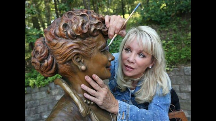 'Scary Lucy' no more: Town reveals new Lucille Ball statue | cbs8.com