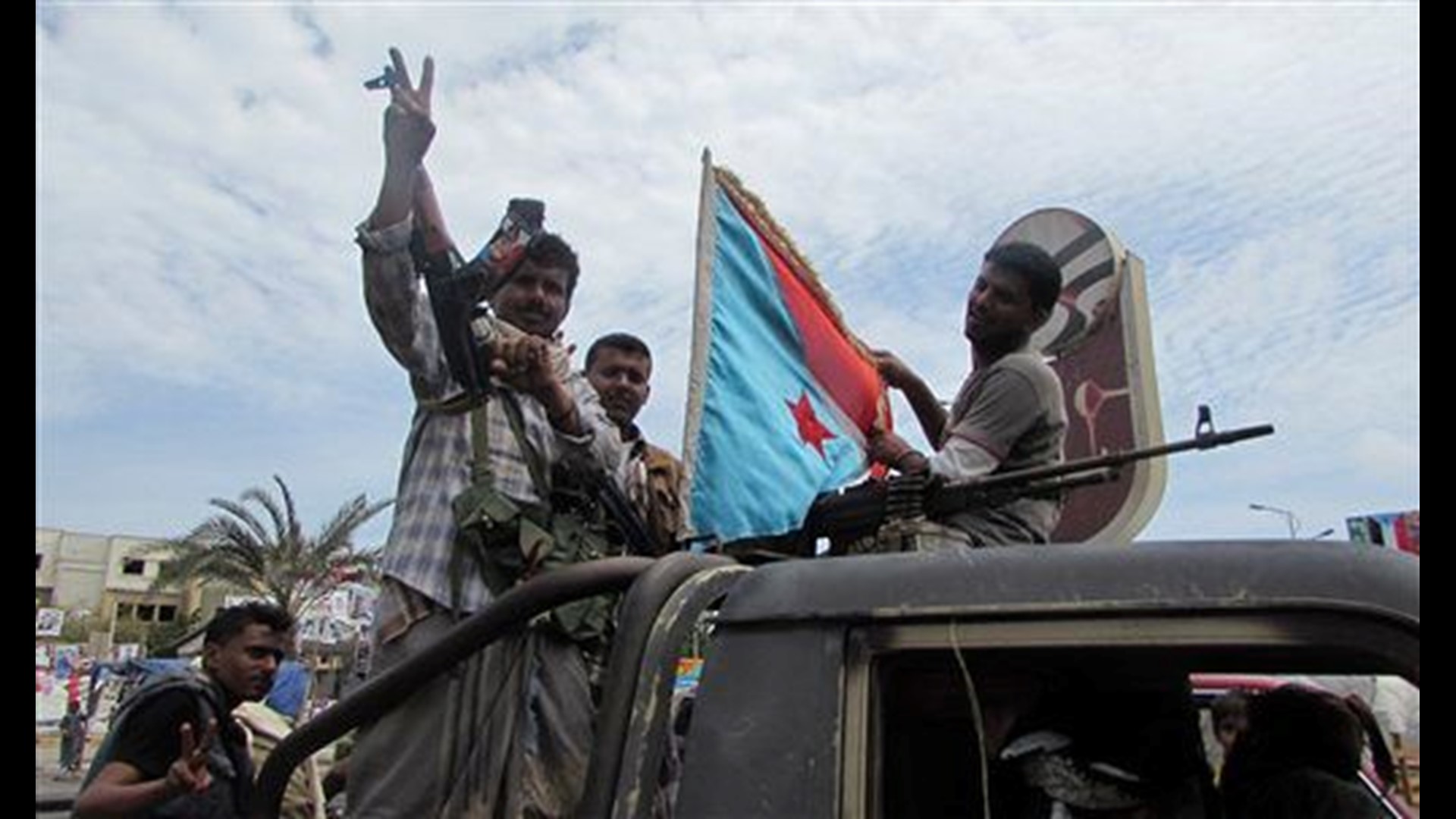 Shiite rebel leader vows to fight rivals in Yemen's south | cbs8.com