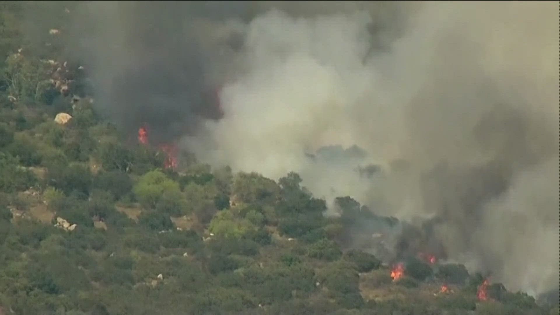 Brush fire, smoke, flames, evacuations, map in Lakeside, East San Diego | cbs8.com