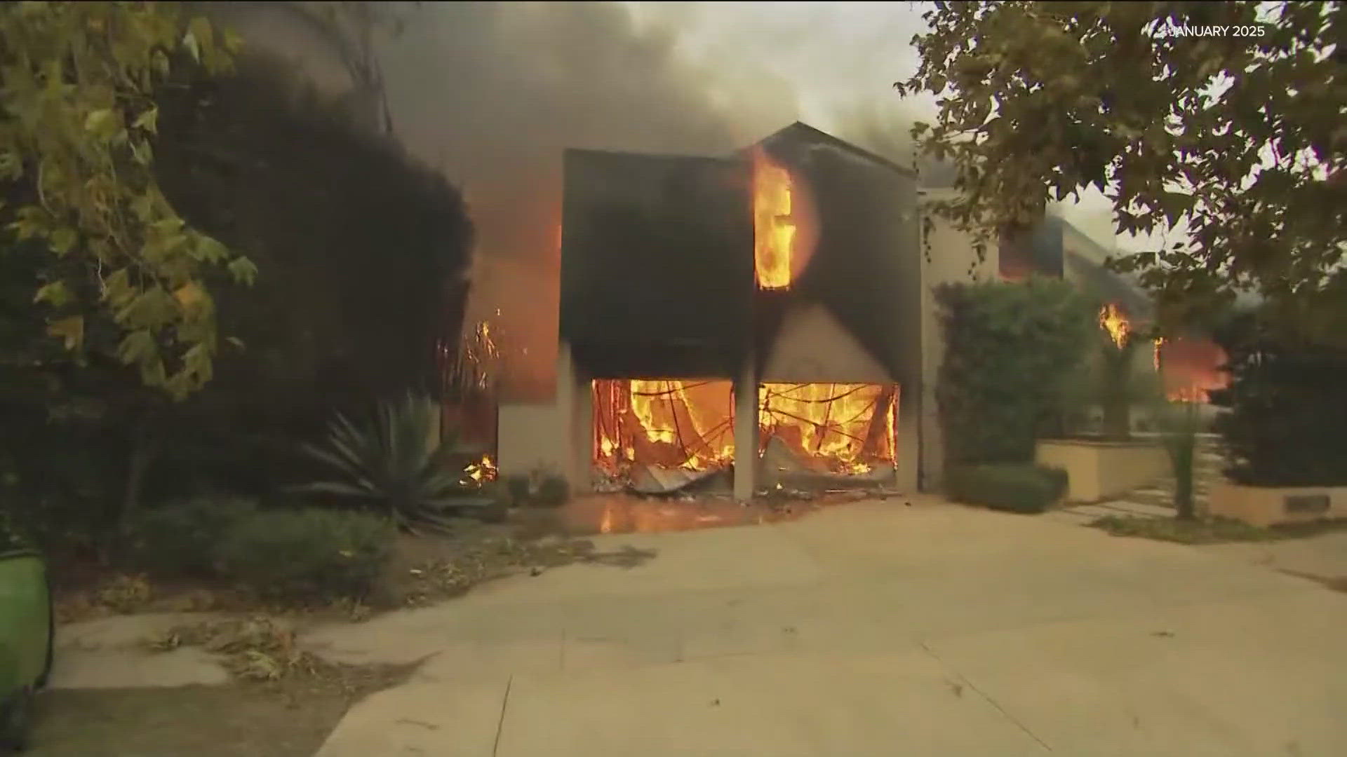 Brush fire, smoke, flames, any evacuations, map in Poway near SR-67 | cbs8.com