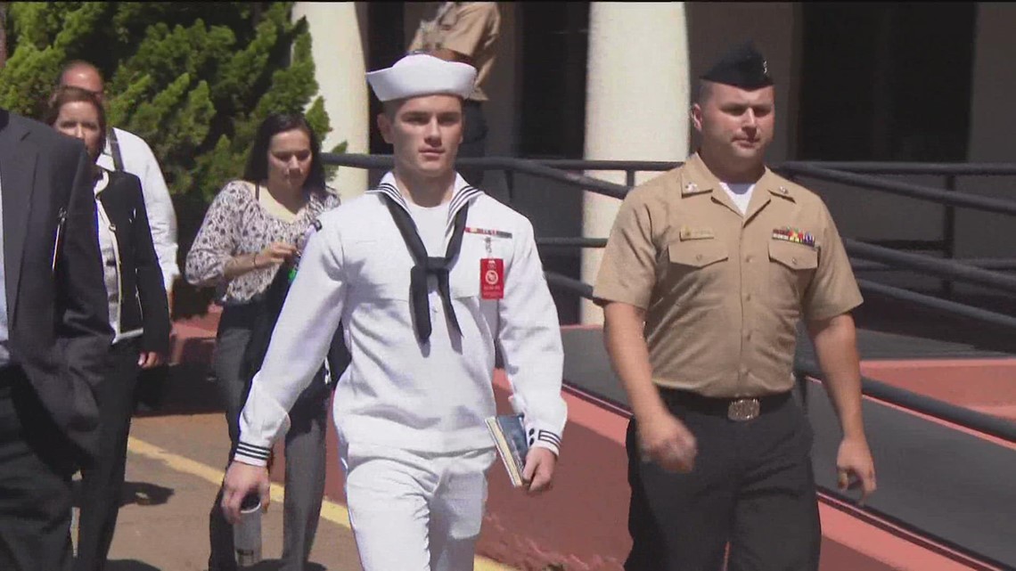 Eyewitness in USS Bonhomme Richard arson case take the stand | cbs8.com