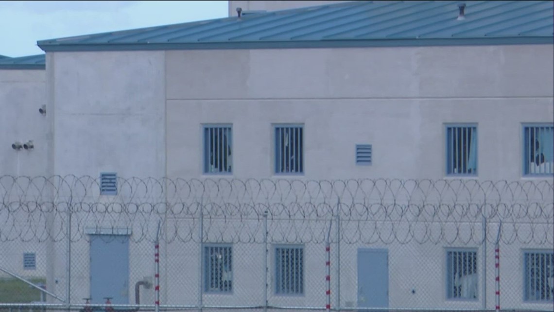 Donovan State Prison running on generators, portable toilets after ...
