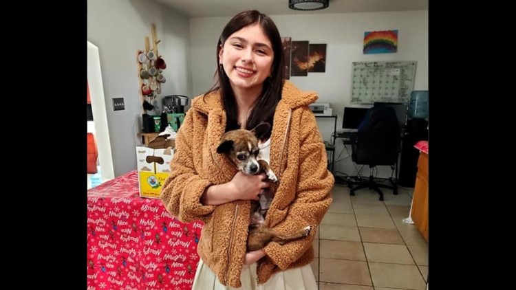 14-year-old girl Alexis Mia Collins missing from Chula Vista | cbs8.com