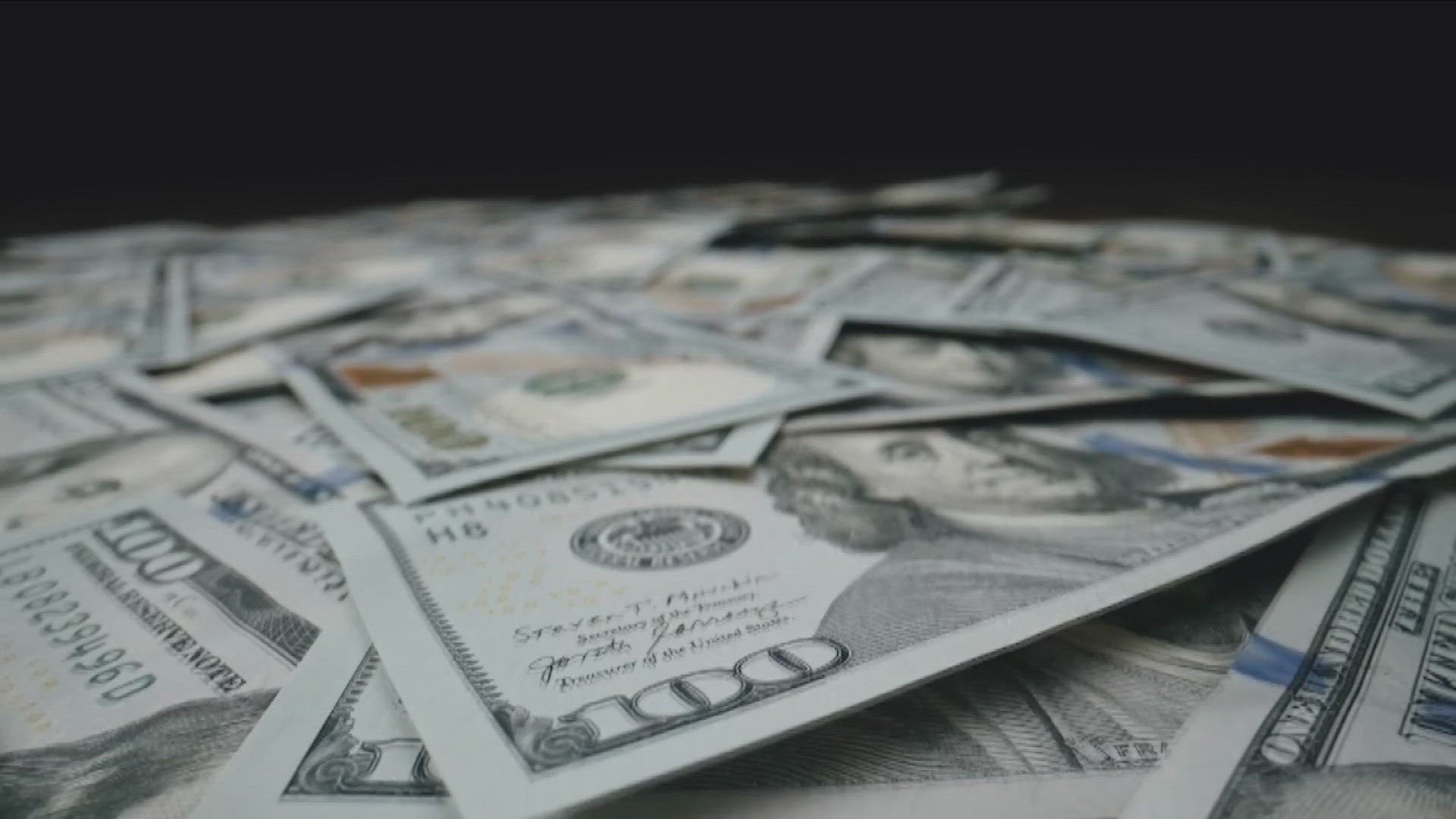 Is there mail on New Year's Eve? Here's what to know | cbs8.com