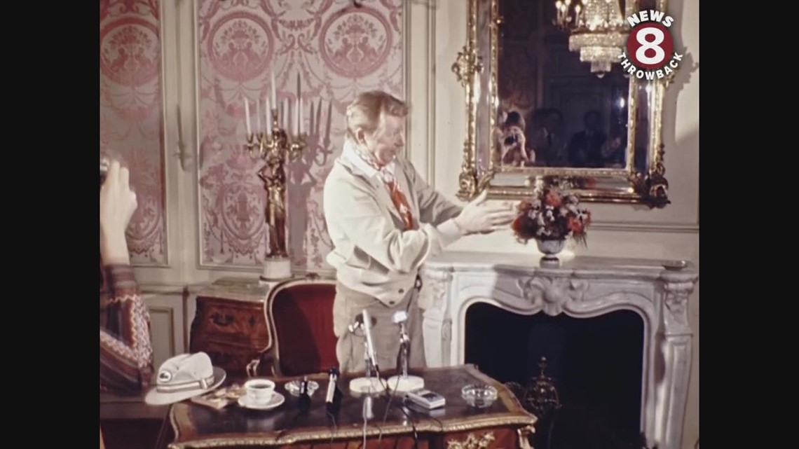 Entertainer Danny Kaye meets the press in San Diego 1977 | cbs8.com