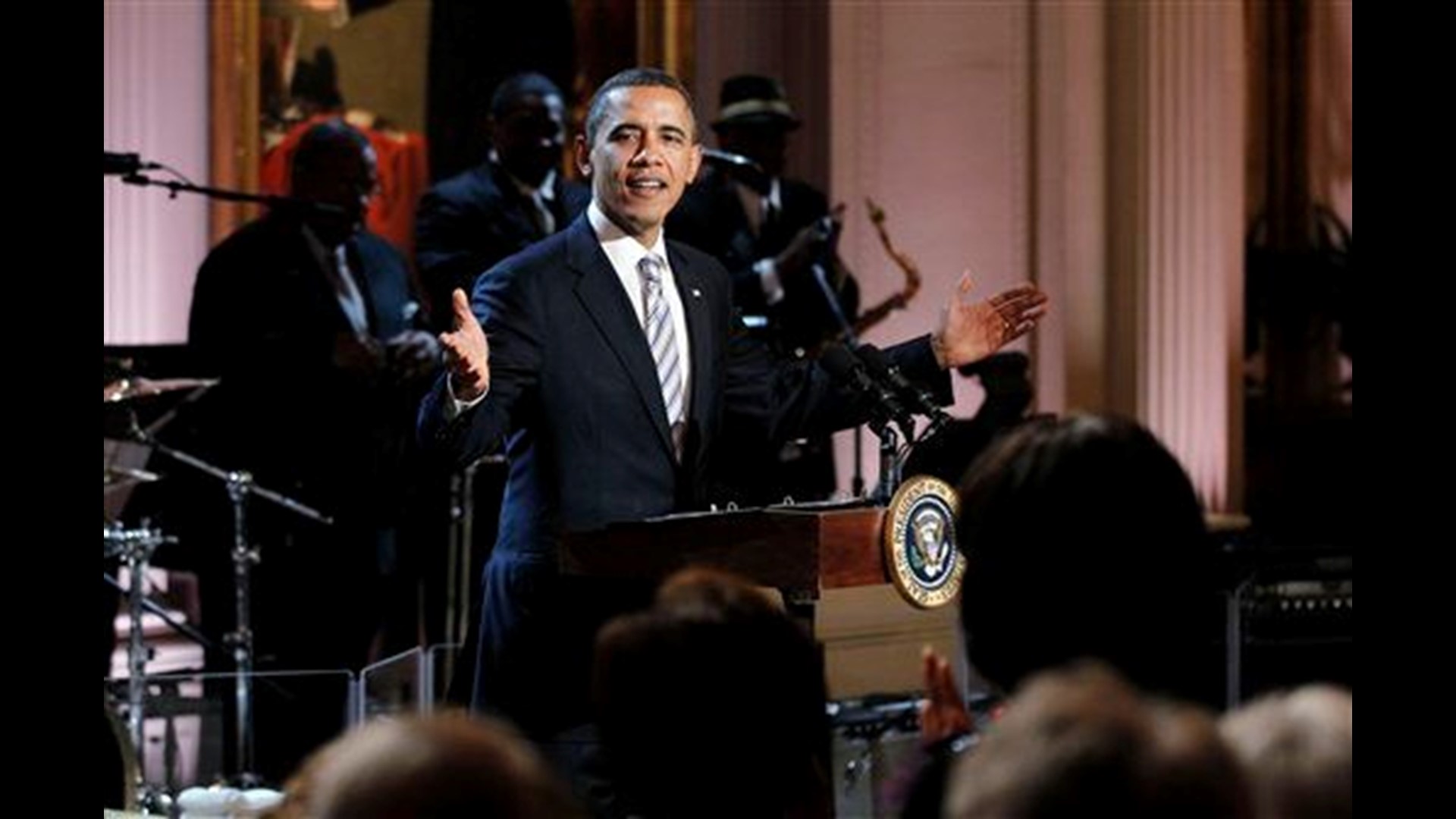Obama joins Jagger, B.B. King, to belt out blues | cbs8.com