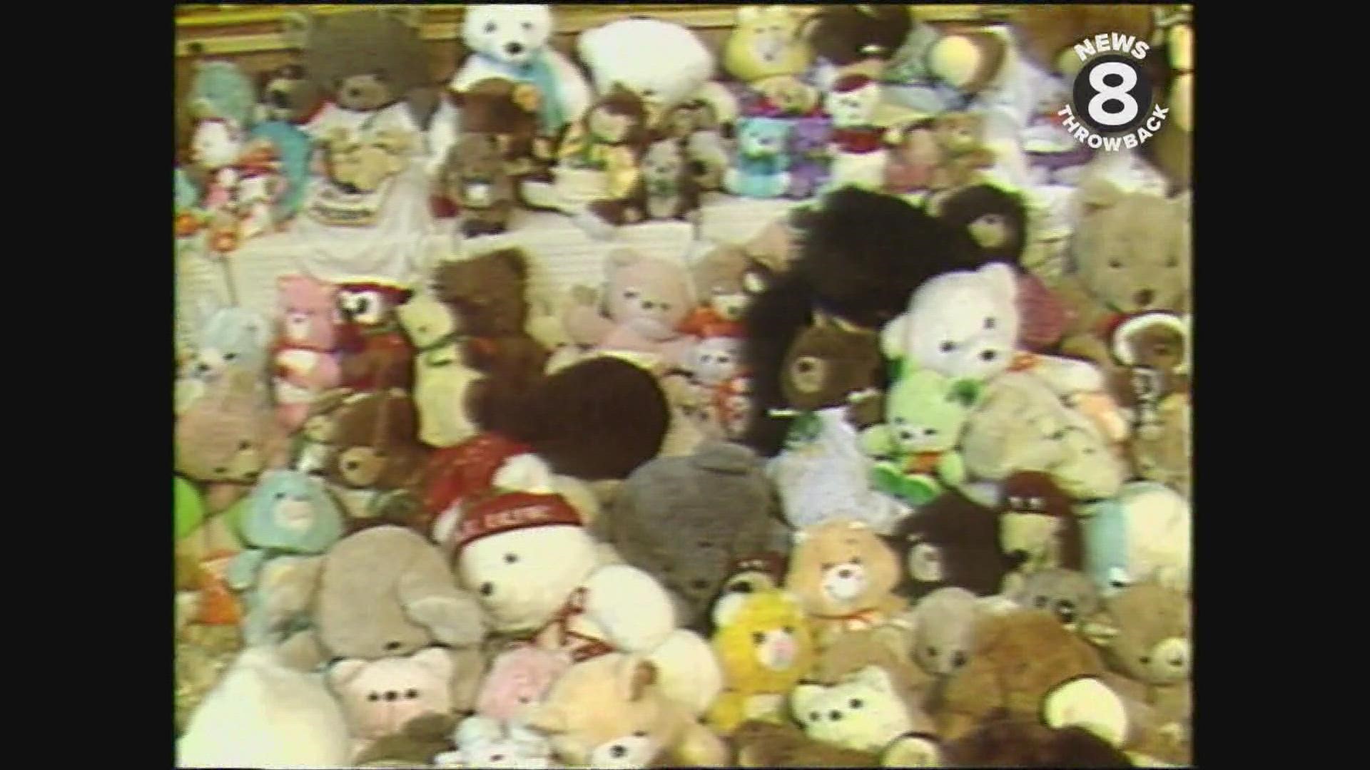 Santee Elementary School library filled with teddy bears for lesson ...