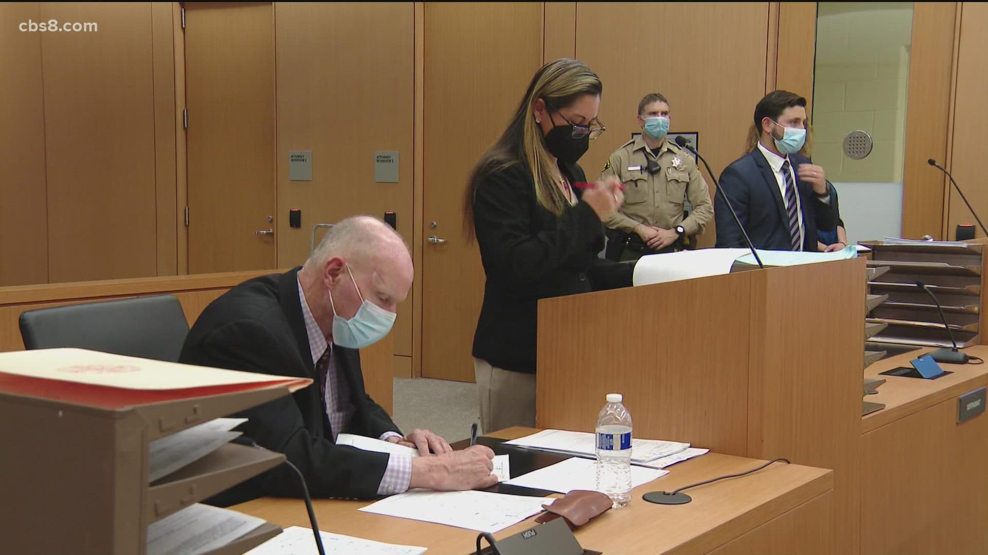 Escondido grandmother sentenced in unemployment benefits fraud | cbs8.com