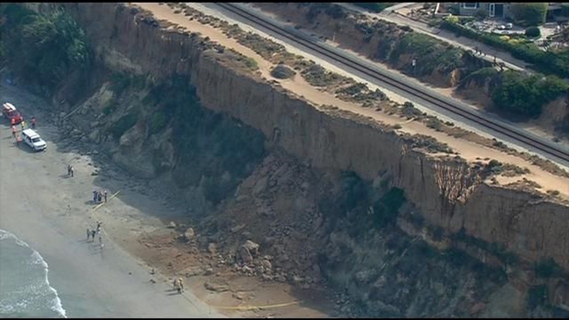 Large section of cliff collapses in Del Mar | cbs8.com