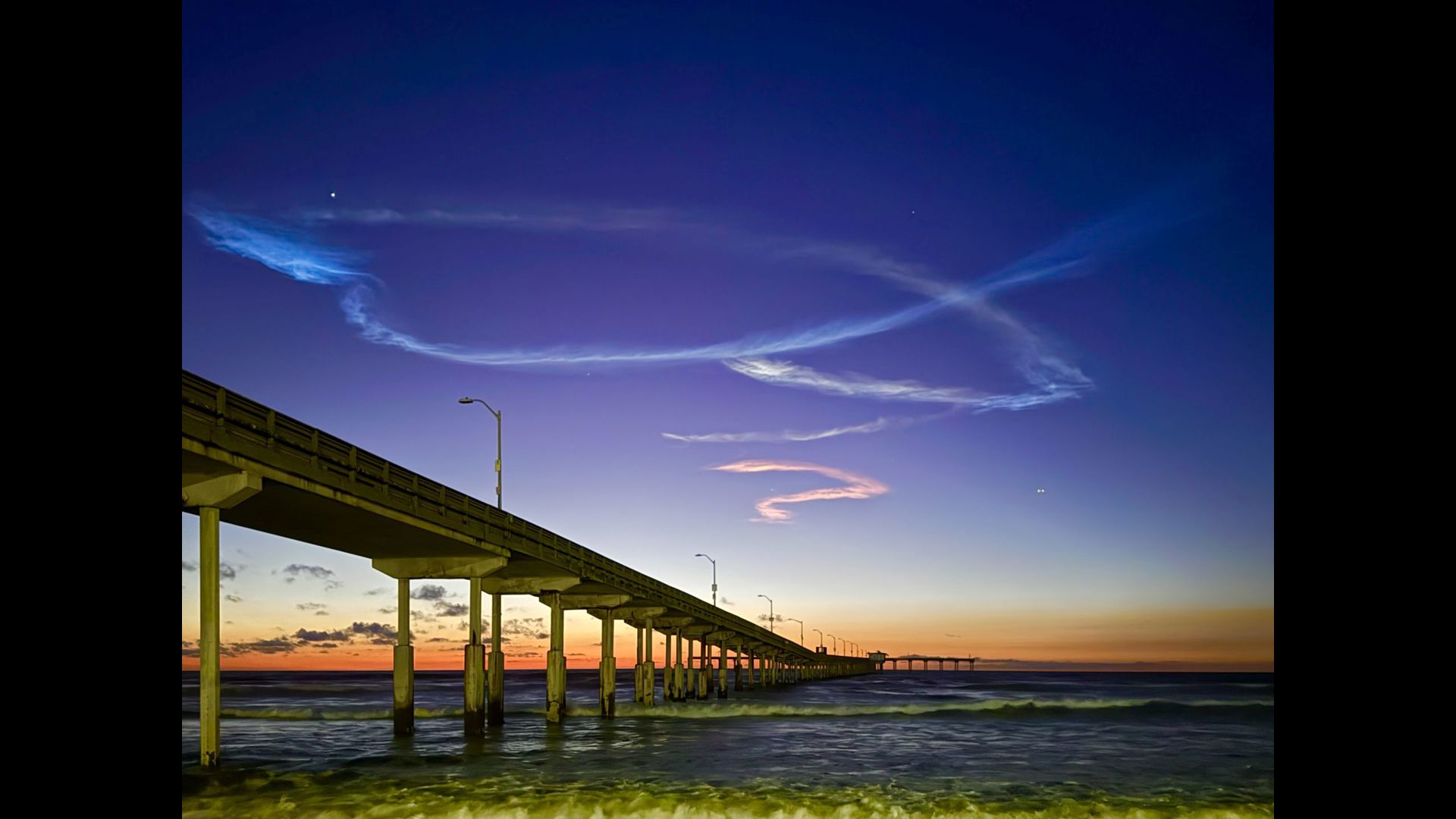 SpaceX Falcon 9 rocket launch from Vandenberg, California Space Force ...