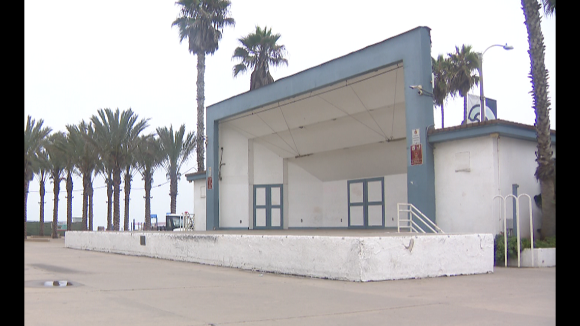 Oceanside community petitions to keep historic building | cbs8.com