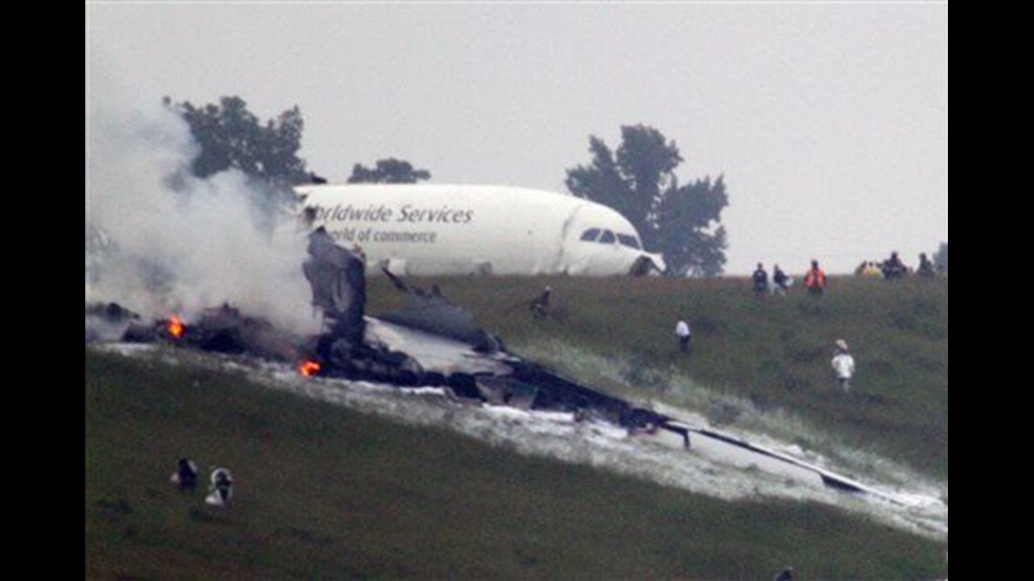 UPS jet crashes near Birmingham airport, 2 dead | cbs8.com