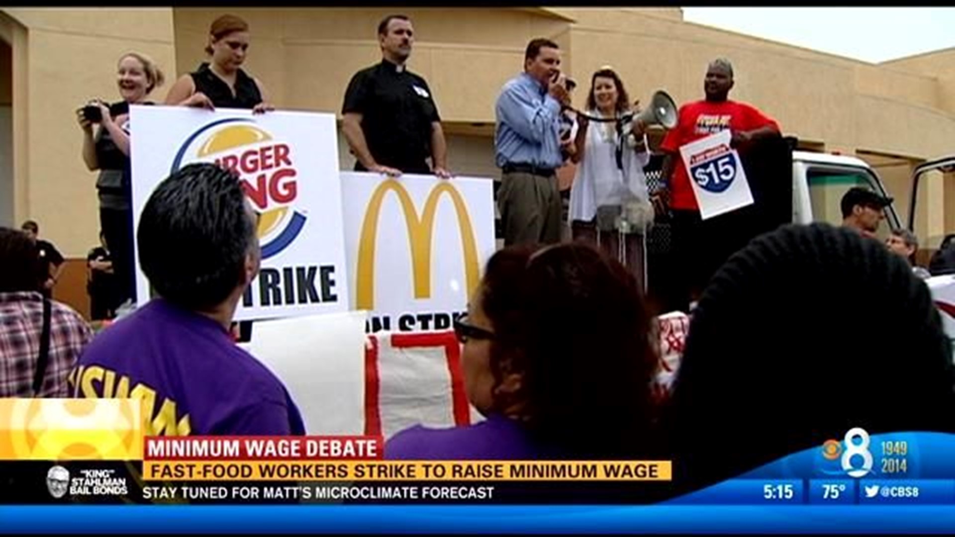 Fast-food workers strike to raise minimum wage | cbs8.com