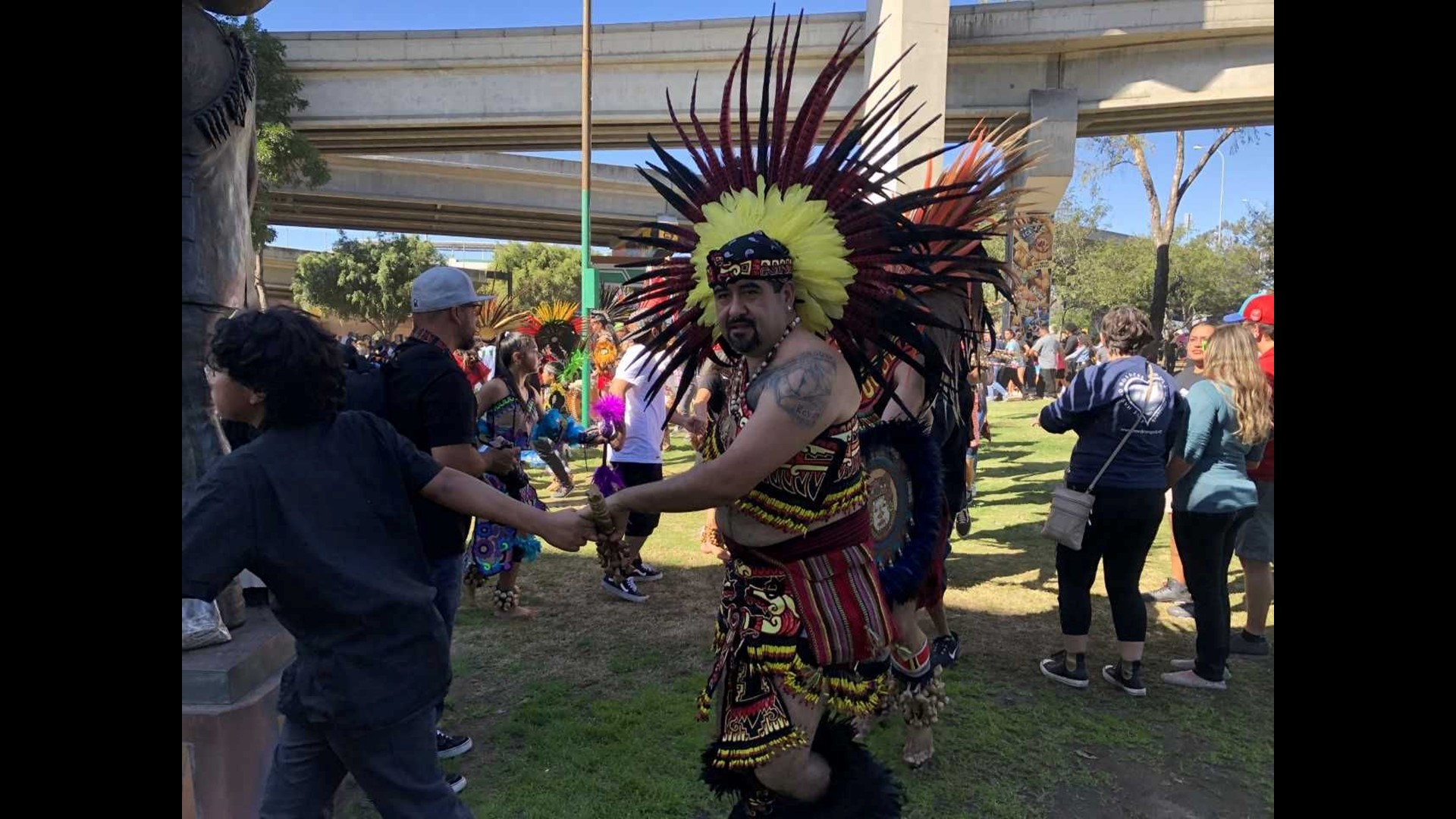 Chicano Park: Several arrested during dueling demonstrations | cbs8.com